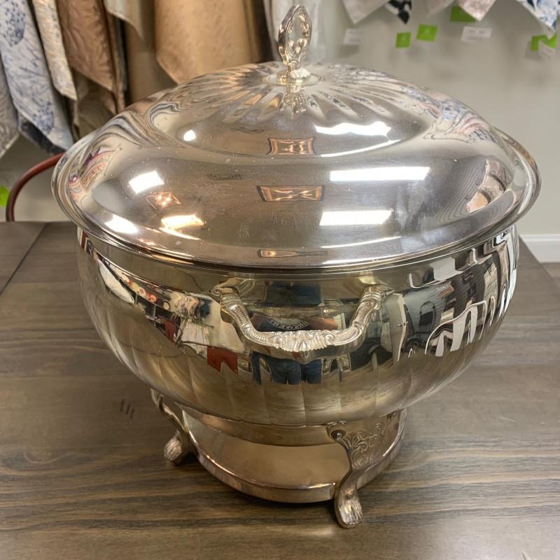 8 QUART SILVER ROUND CHAFING DISH | DC Rental